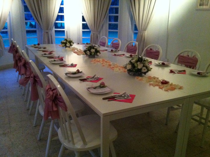 Chateau De Caffeinees - Photo Gallery